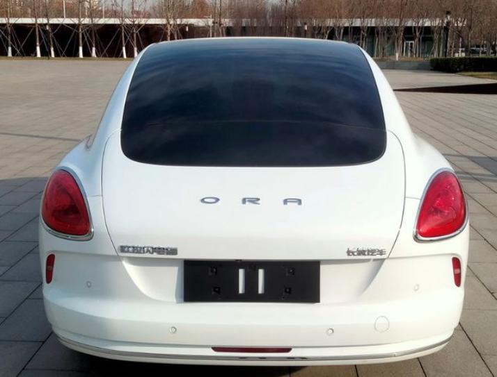 The production version of the Ora Lightning Cat is exposed, with ...