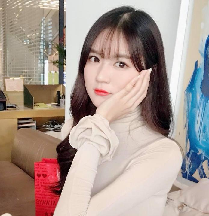 The 24-year-old Korean artist Kim Yoona was killed. She had a good ...