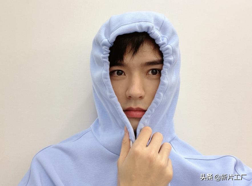 After the twin male protagonists soared into the "top stream", Gong Jun ...