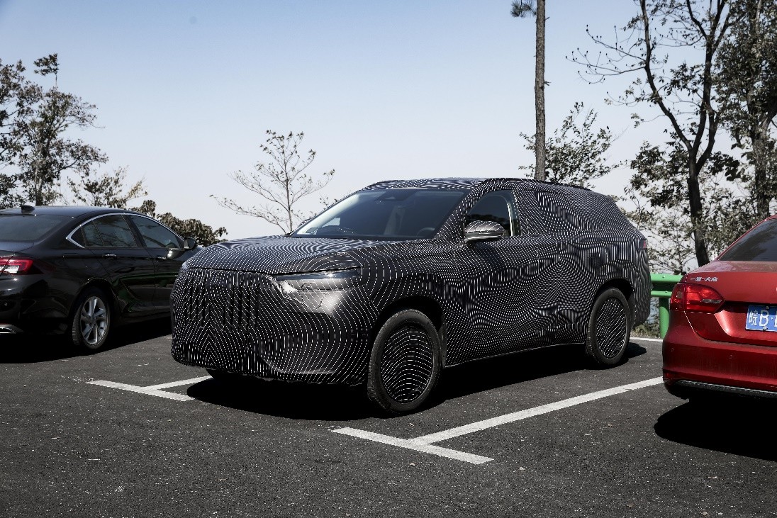 Looking forward to new surprises!In the end, who is the "flower" of ...