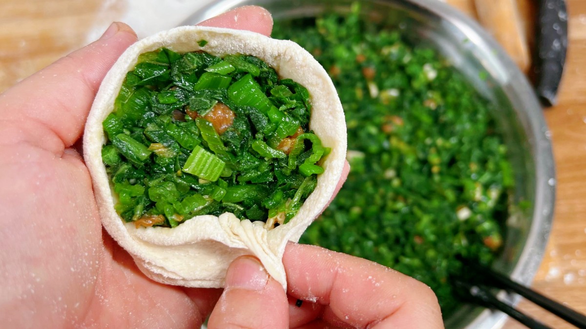 In autumn, it is better to eat leek and cabbage. The whole body is a ...