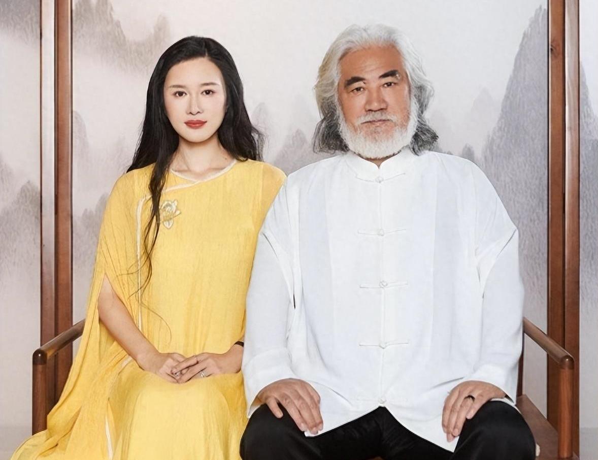 72-year-old Zhang Jizhong was asked how many times a month? The words ...