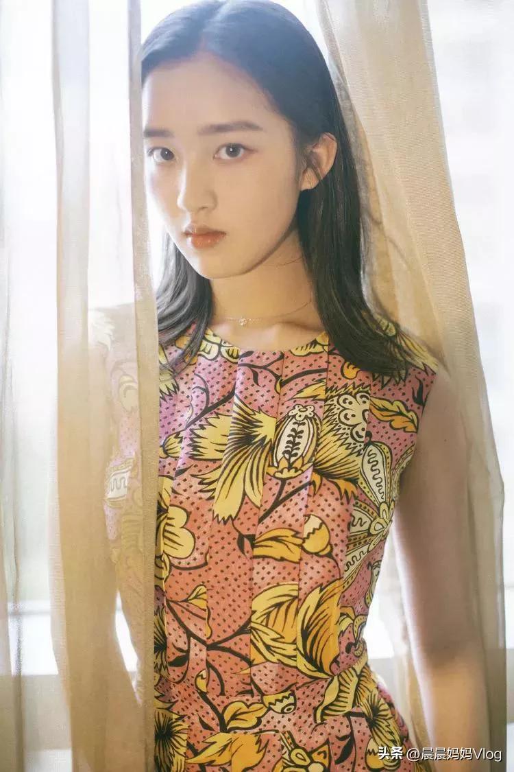 Share pictures - beautiful beauty Deng Enxi - iNEWS