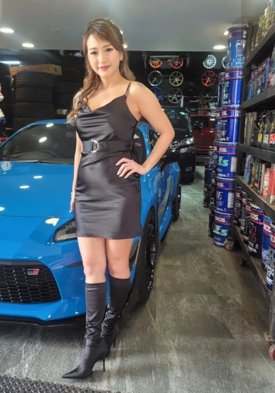 Be pursued by outsiders!R-rated film actress moved to the UK ...