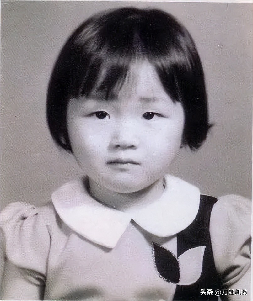 "Long-legged queen" Wan Qiwen's marriage history - iNEWS