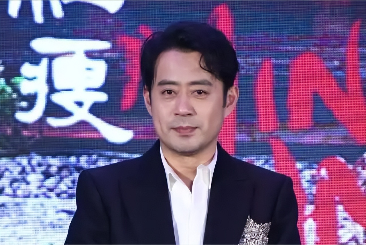 Actor Liu Jun: Acting across borders, becoming popular in middle age, marrying a strong woman 14 ...