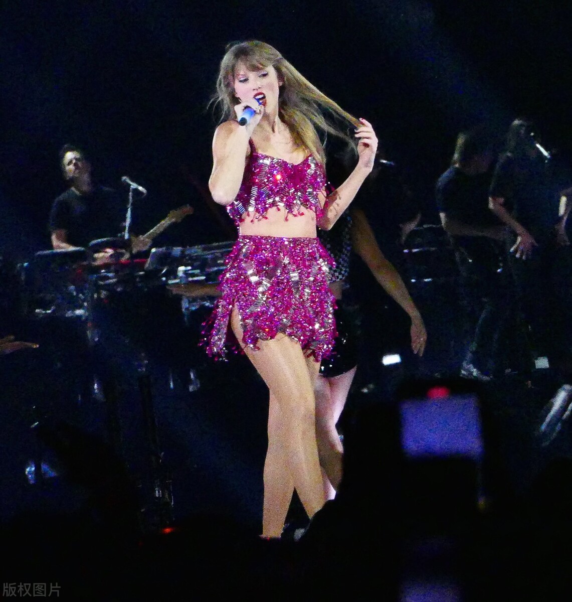 Taylor-Swift Roberto Cavalli purple sequined corset + skirt suit is ...