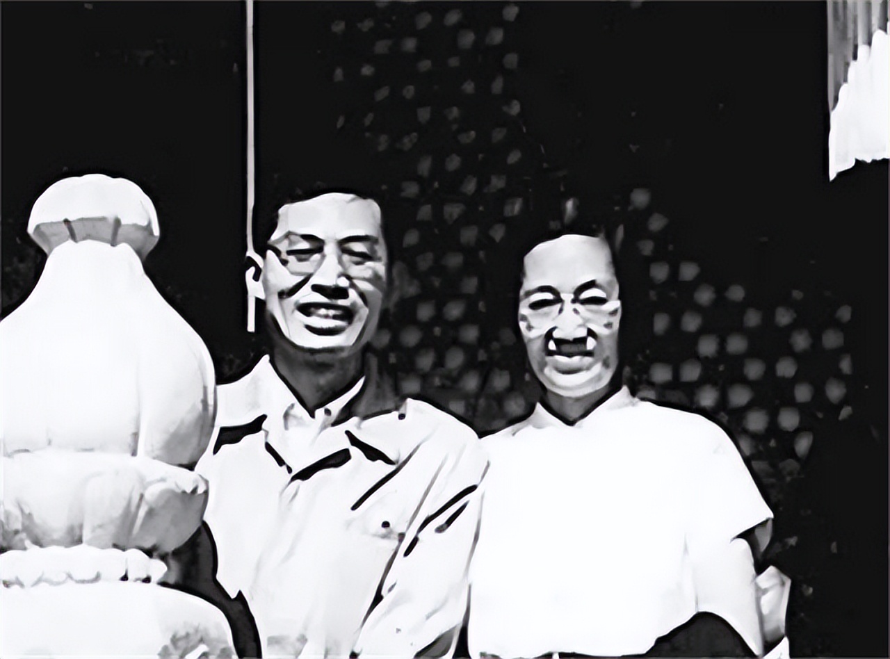 In 1964, Deng Xiaoping inspected Lanzhou, and when he saw a woman, he ...
