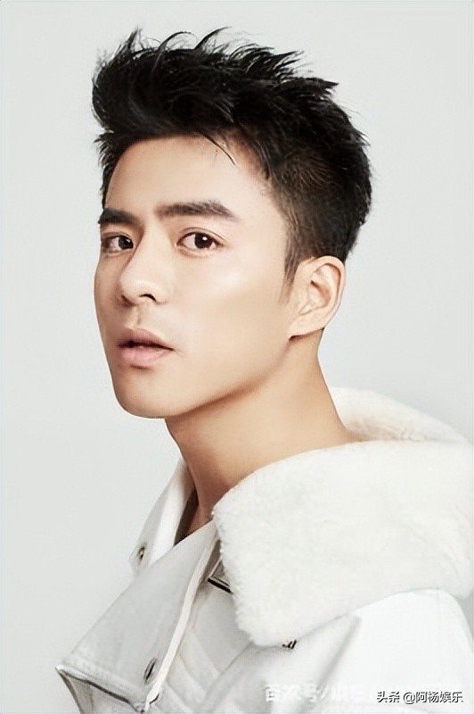 Zhang Zhilu, who debuted as a 7-year-old child star, is known as "Little Peng Yuyan" and has now ...