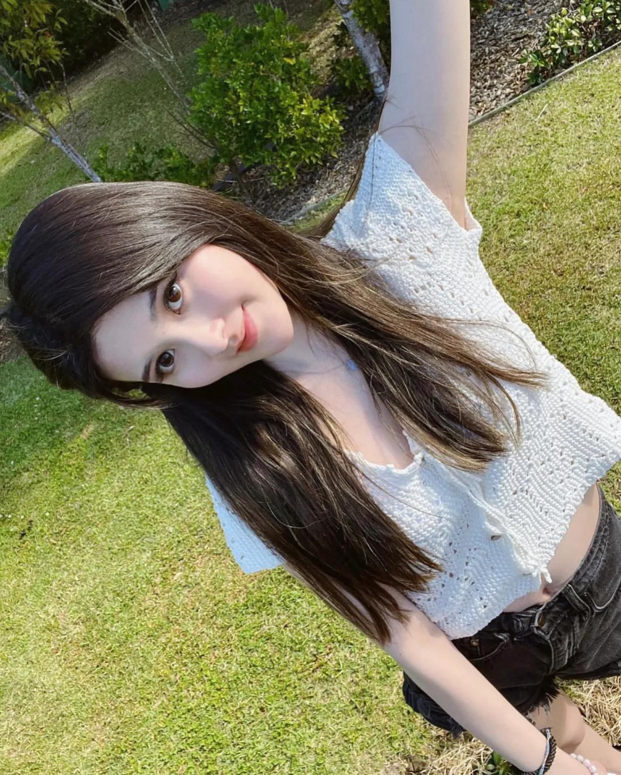 Celebrity Sun Yunyun's daughter takes a pure selfie!The skin is fair ...