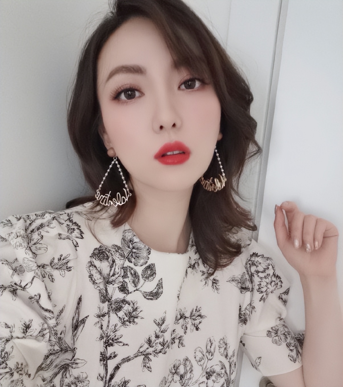 The well-known host suddenly broke down and cried! Said that he was not ...