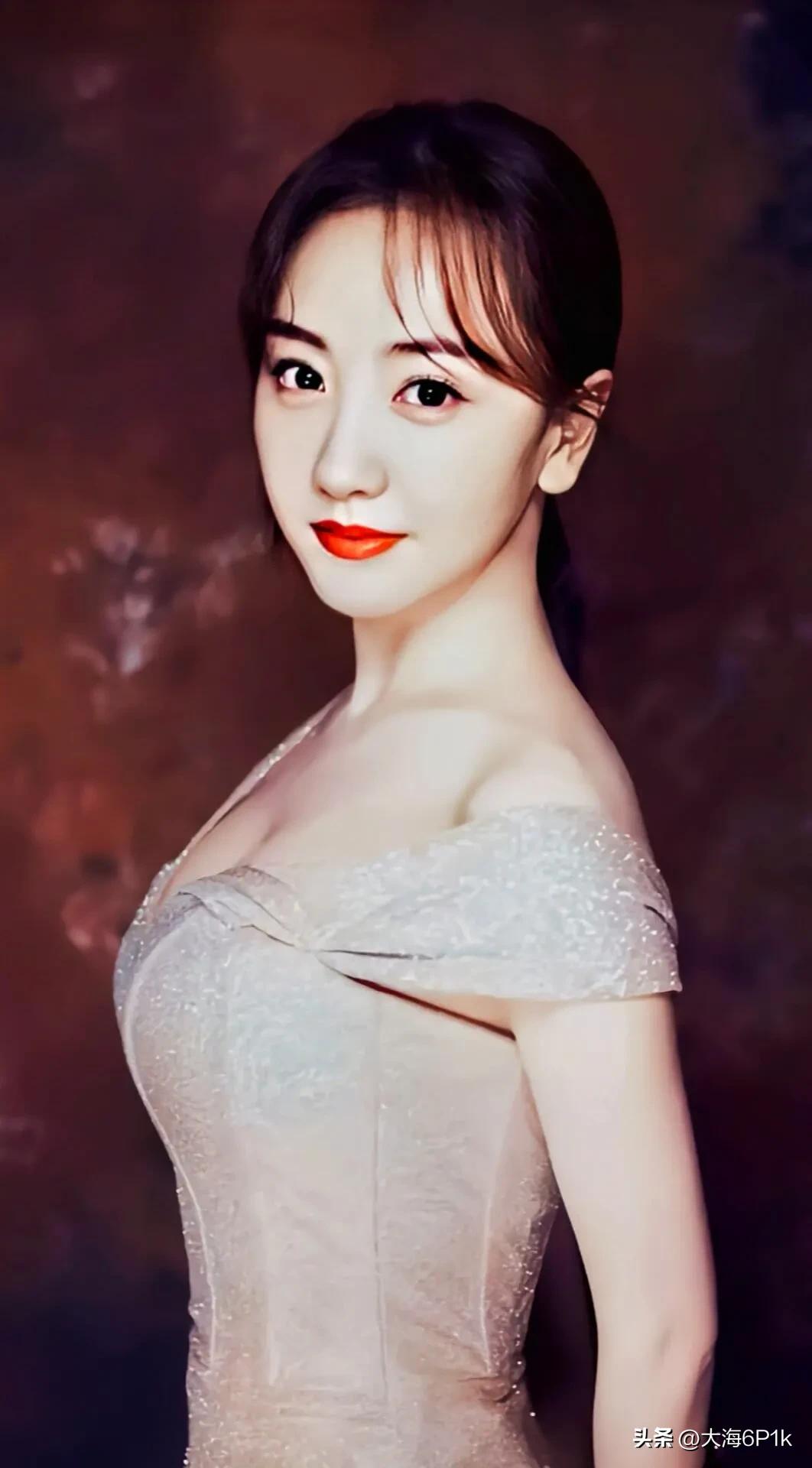 Yang Rong, a temperamental beauty, pretty lady, gentle and elegant ...