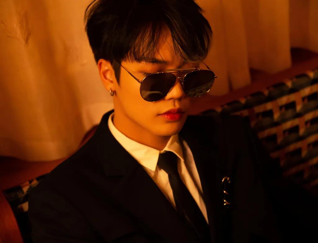 NINE PERCENT member Lin Yanjun's romance exposed - iNEWS