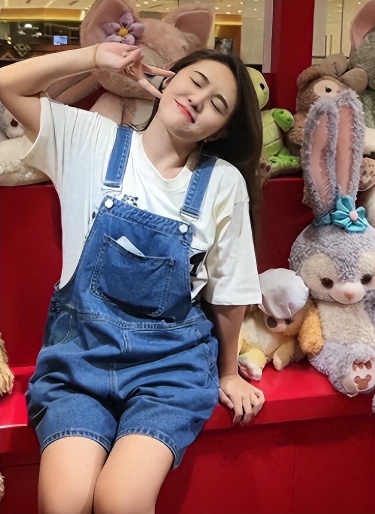 Liu Chunyan: After a heart-wrenching incident, her only daughter ...