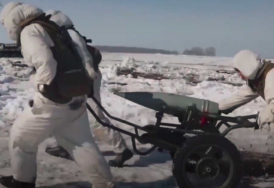 Nuke can be fired!The Russian army's 203mm artillery is deployed on the ...