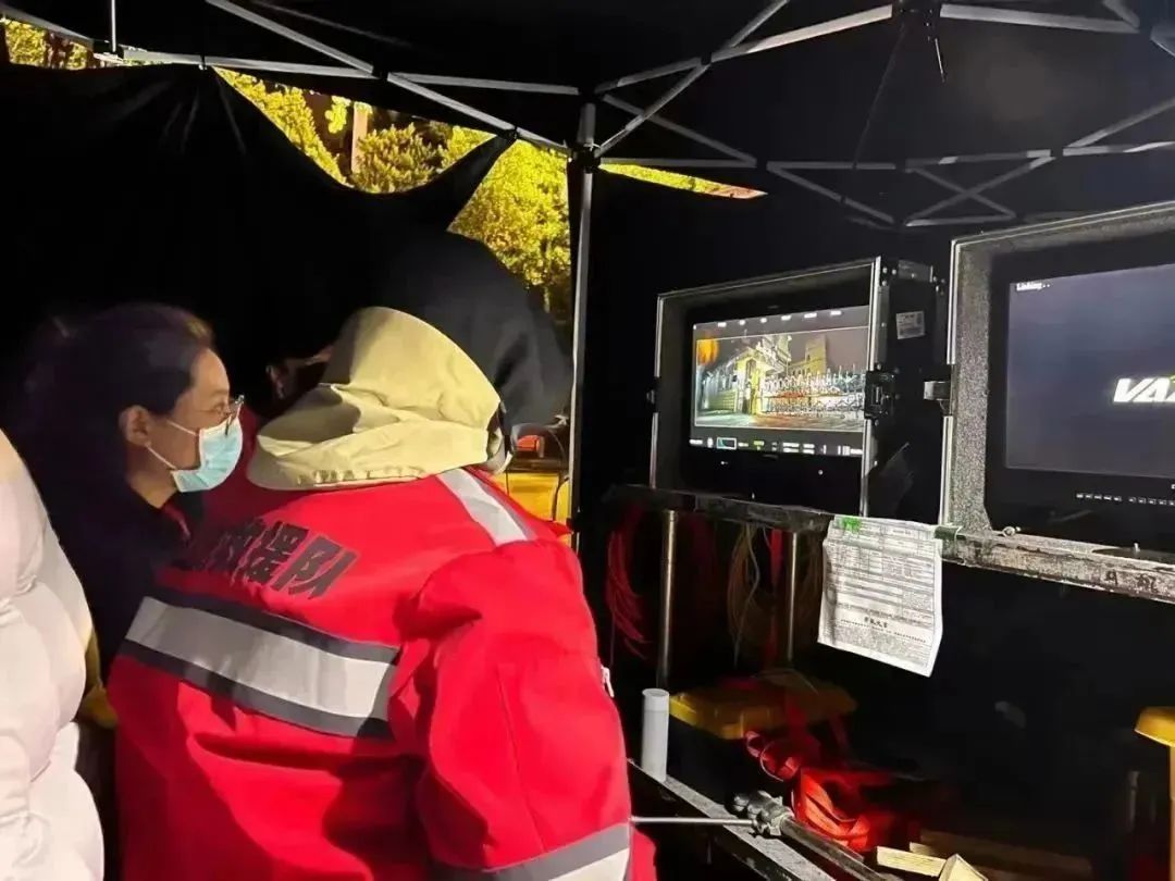 The movie [You Are My Hero] was transferred to the Chengdu Film and ...