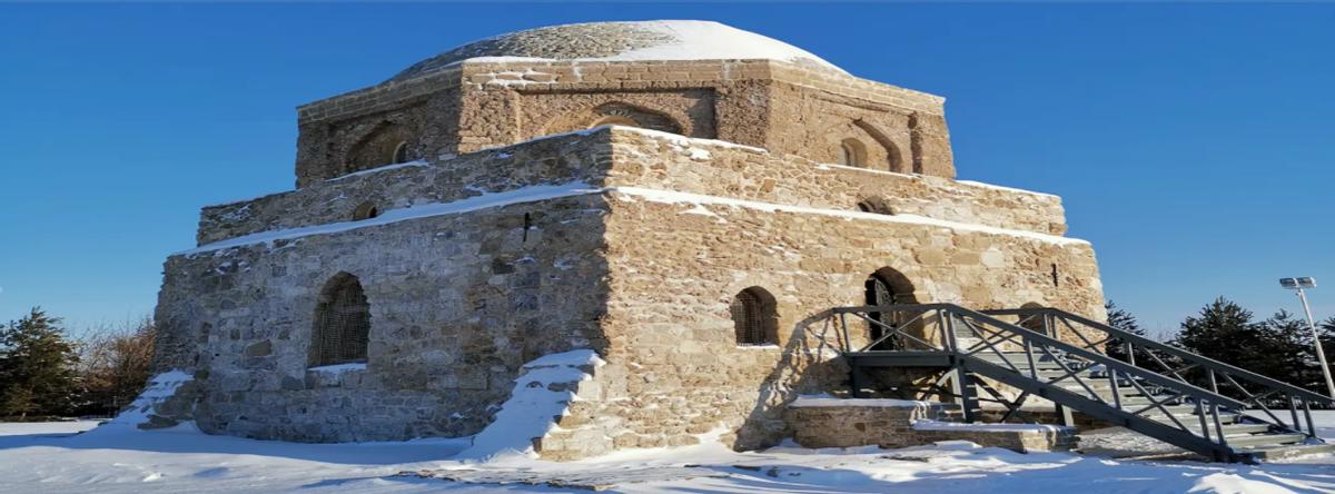 What are the characteristics of Belarusian national culture, and how ...