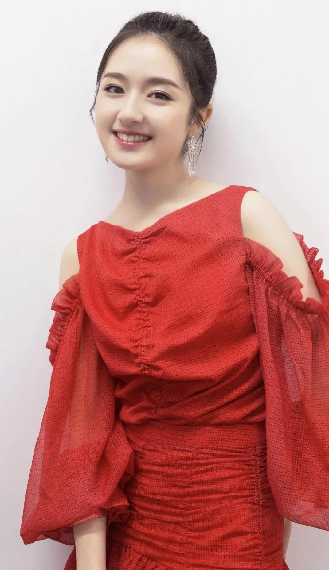 Li Landi is beautiful - iMedia