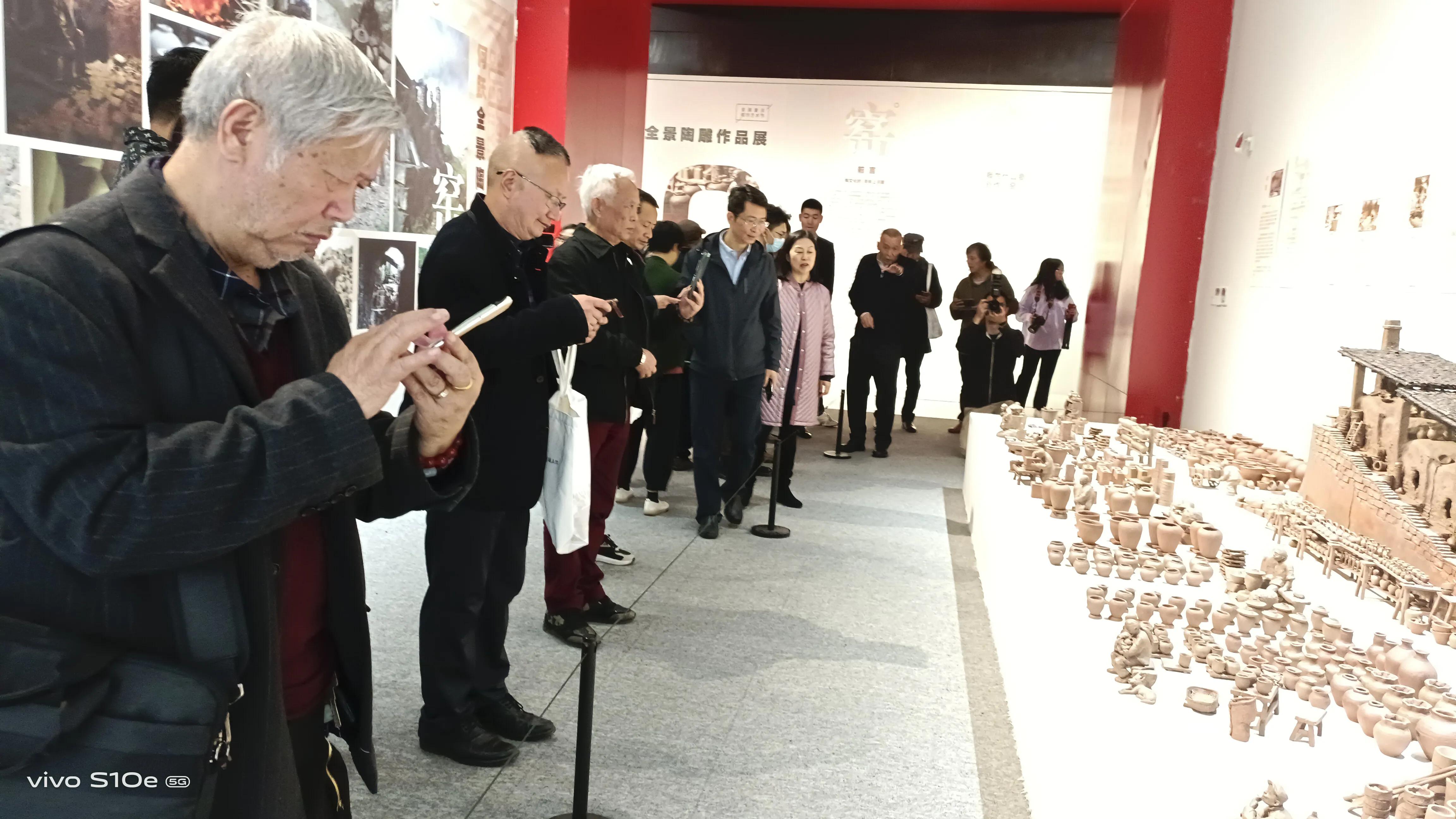 "Kiln" - He Yue Panoramic Ceramic Sculpture Exhibition - iMedia