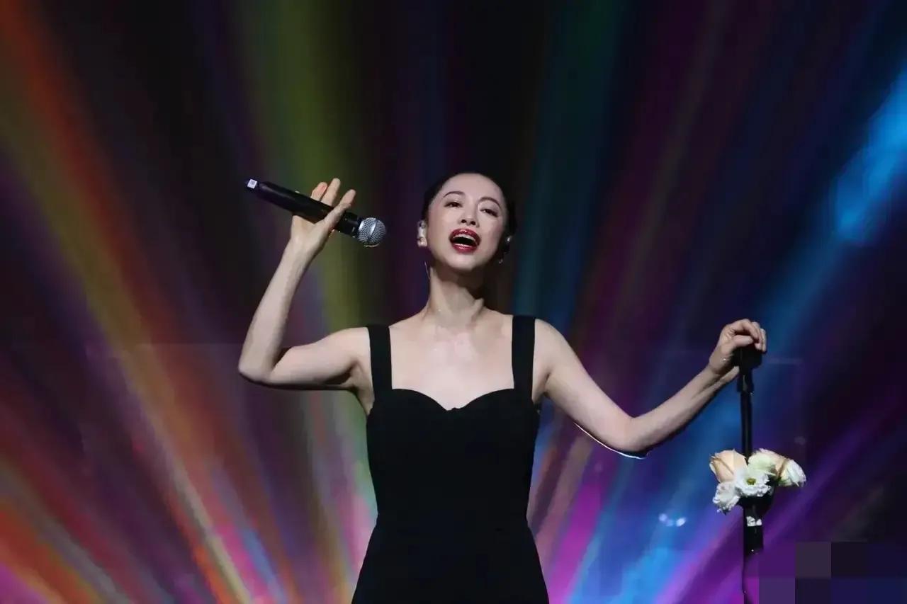 Singer Huang Qishan transformed gorgeously, from "Qiu Qianchi" to ...