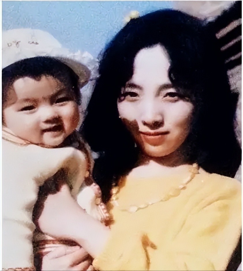 This time, Li Sisi posted the truth, and the truth behind life is full ...