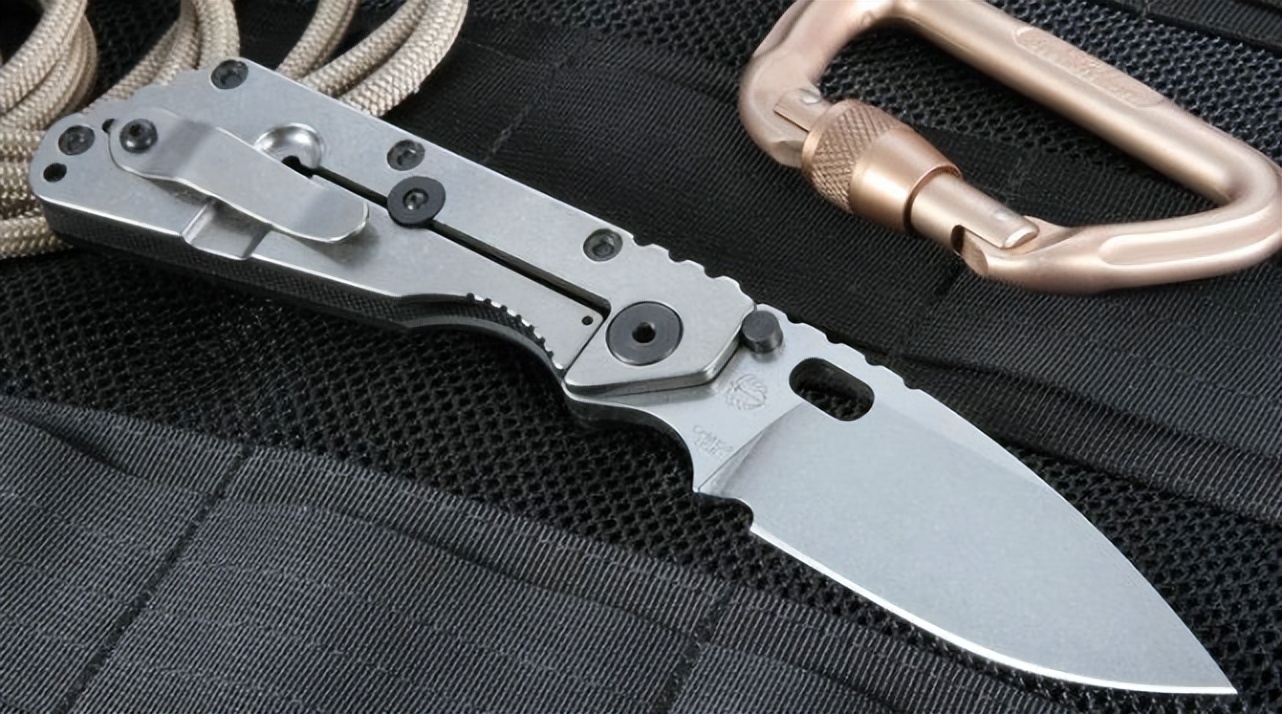 One of the most popular tactical folding knives in the US and British special forces, the SMF-S ...