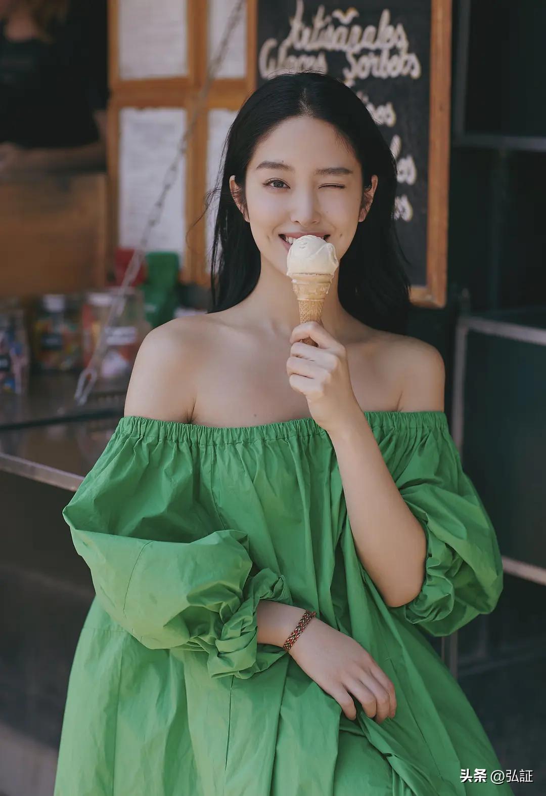 "Ode to Joy 3" Yang Caiyu, the glamorous and pure temperament is ...