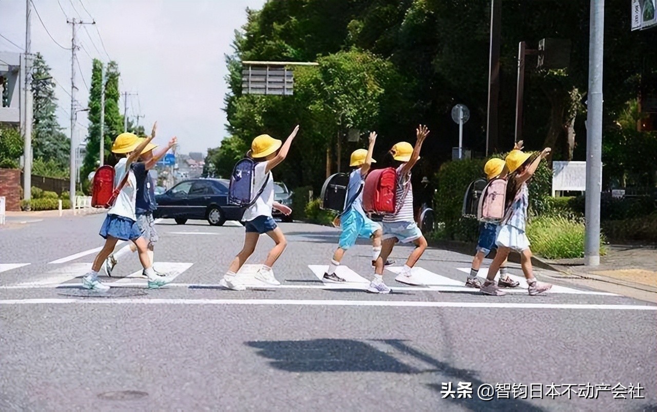 Why are Japanese households with an annual income of more than 10 ...