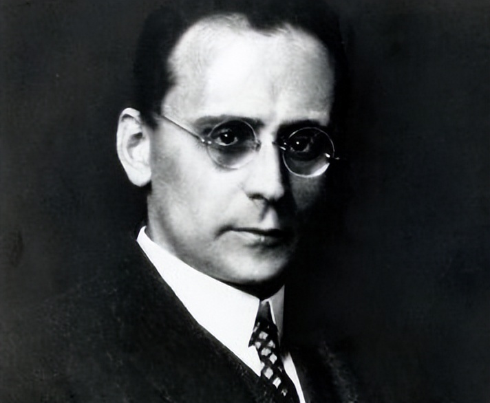 Analysis of the twelve-tone sequence technique in Webern's "Three Songs ...