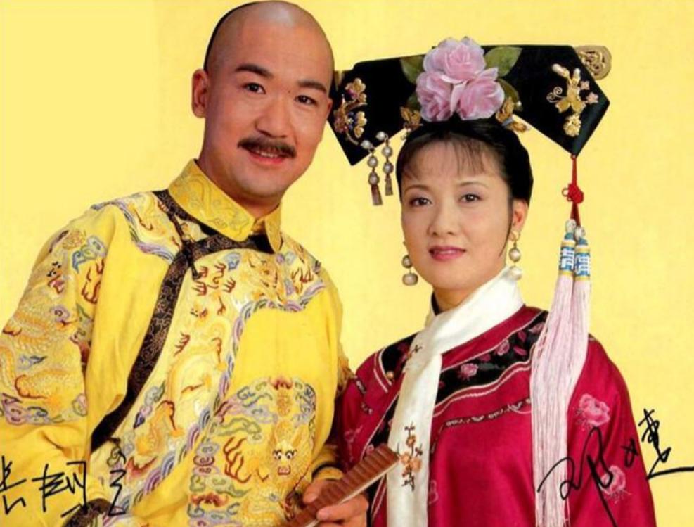 The collapsed house of Zhang Guoli, a big family, tore down the fig ...