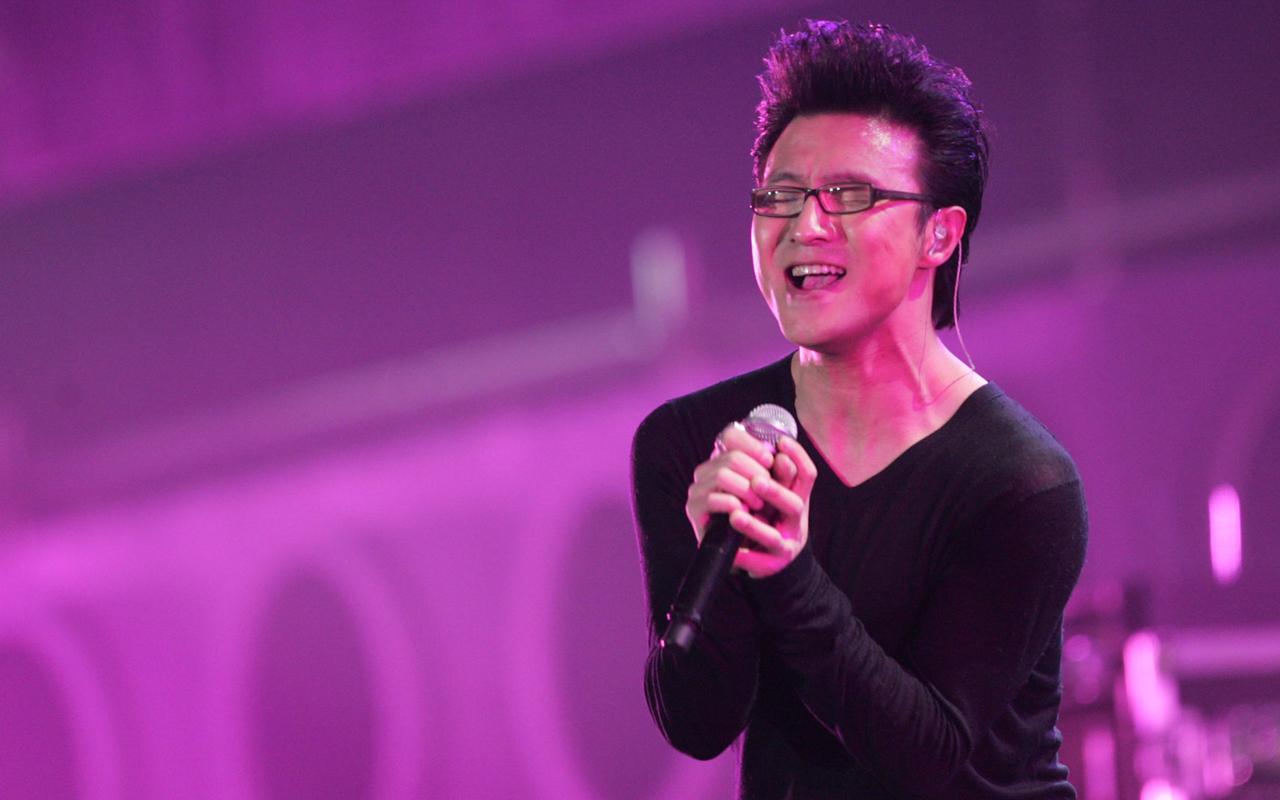 The concert was not successful, Wang Feng gave a hammer, Zhang Ziyi: I ...