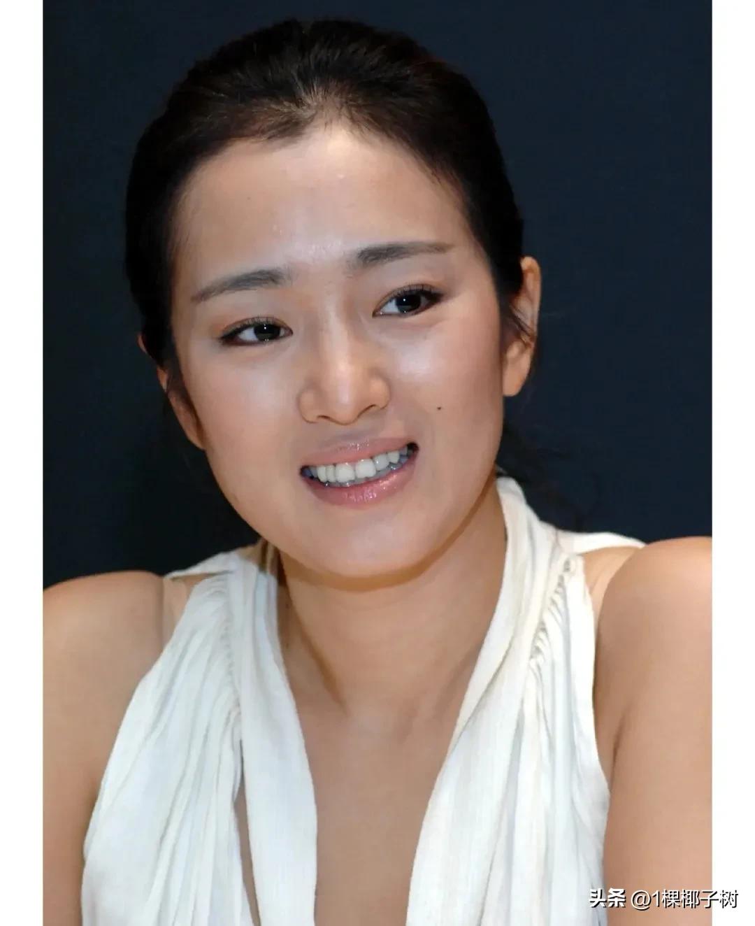 Gong Li deserves to be an international actress, makeup is only a foil ...