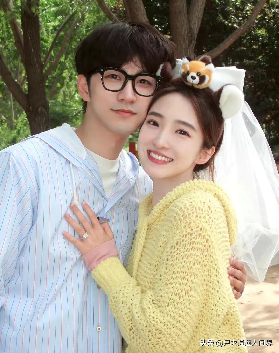 After 1461 days, anecdotal CP Zhao Qijun successfully proposed to Yang Kaiwen! - iNEWS