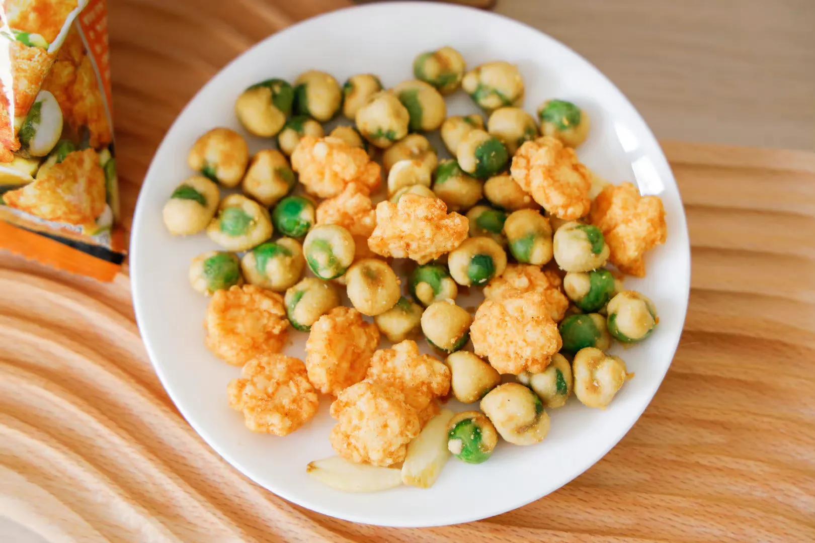 How many tricks can Sichuan and Chongqing people eat peas? - iNEWS