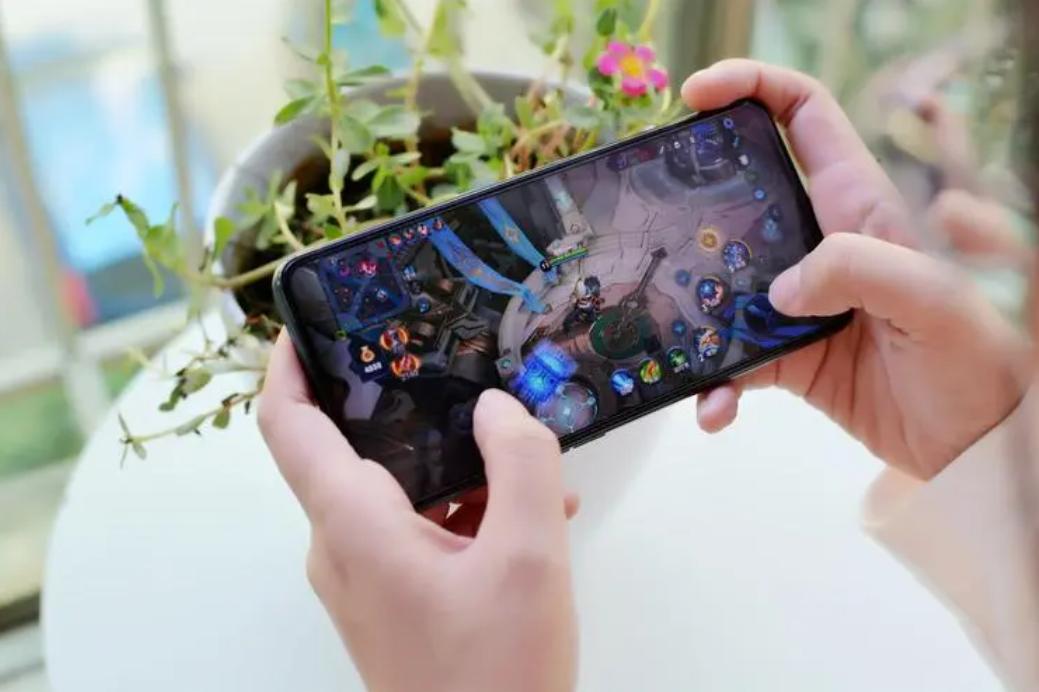 How can I play Android games on ios? How can I play Android mobile ...