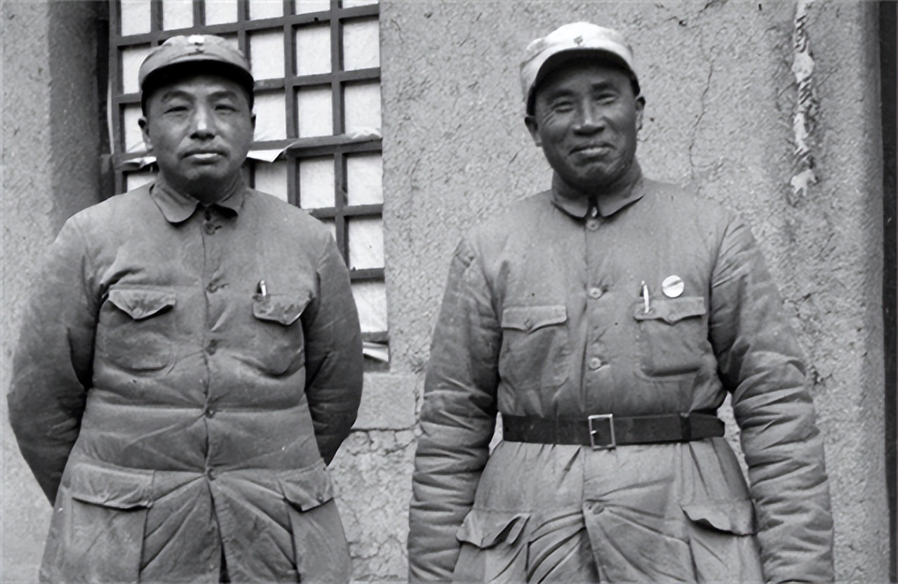 Before Peng Dehuai died, he asked to see Zhu De but failed. Zhu De ...