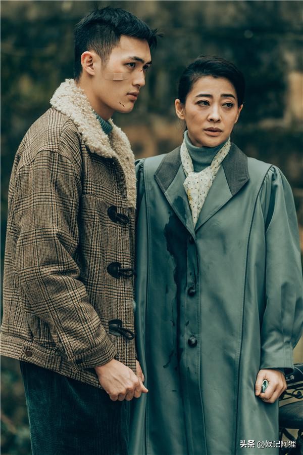 Competing for the role of "8-year-old IQ fool"![Daughter who came back ...