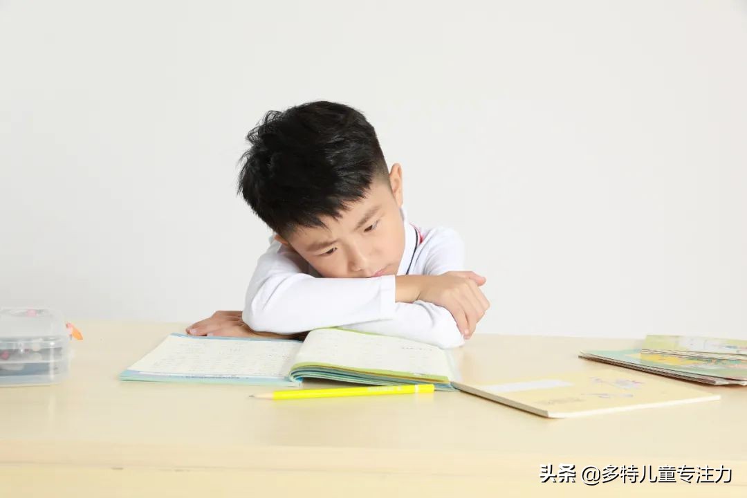 When children are emotional, do you "coax" or "cold treatment ...