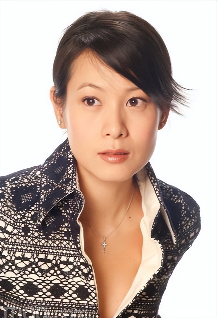 Rene Liu, 53, makes a comeback with music - iNEWS