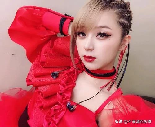 At the top of the popularity gap, Meiyi Liya taught her sisters a good ...