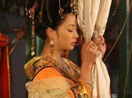 Feng Xiaolian: Known as the fifth most beautiful woman in history, the jade body is the ...