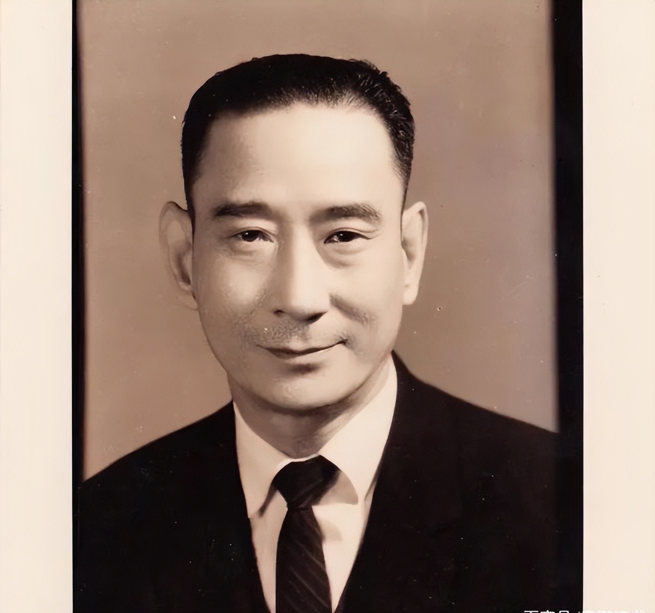 The person who knows Su Shi best is actually Li Yibing - iNEWS