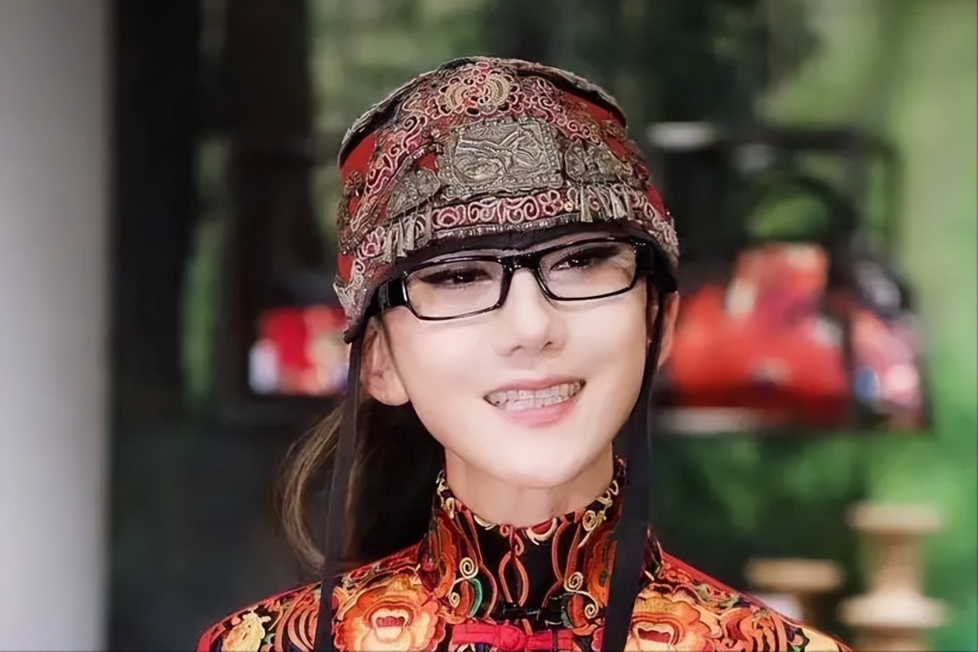 Yang Liping was revealed to have a chaotic private life, relying ...