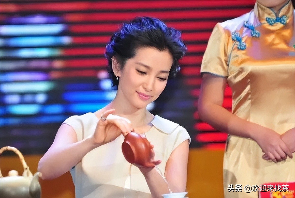 Who are the celebrities who love to drink tea?What kind of tea do ...