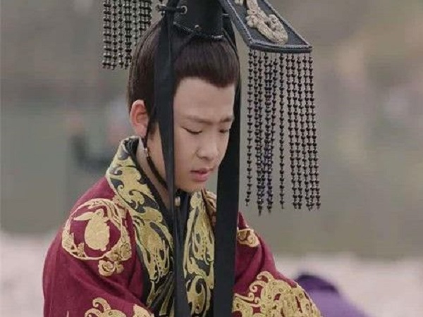 If you are Liu Xie, Emperor Xian of the Han Dynasty, from the ...