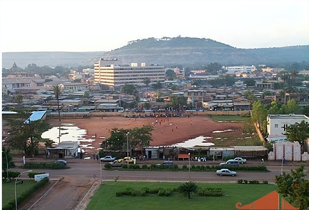 Chapter 115 [African Mali] Capital Bamako (French: Bamako) - iNEWS