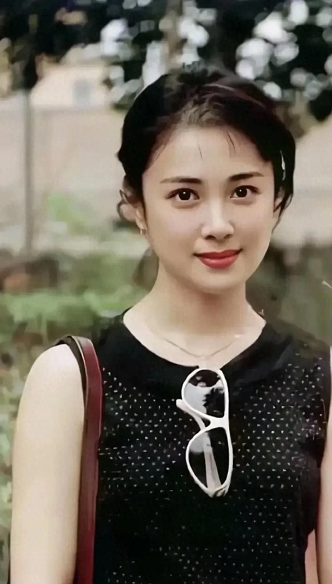 Fu Yiwei's peerless beauty is stunning! - iMedia