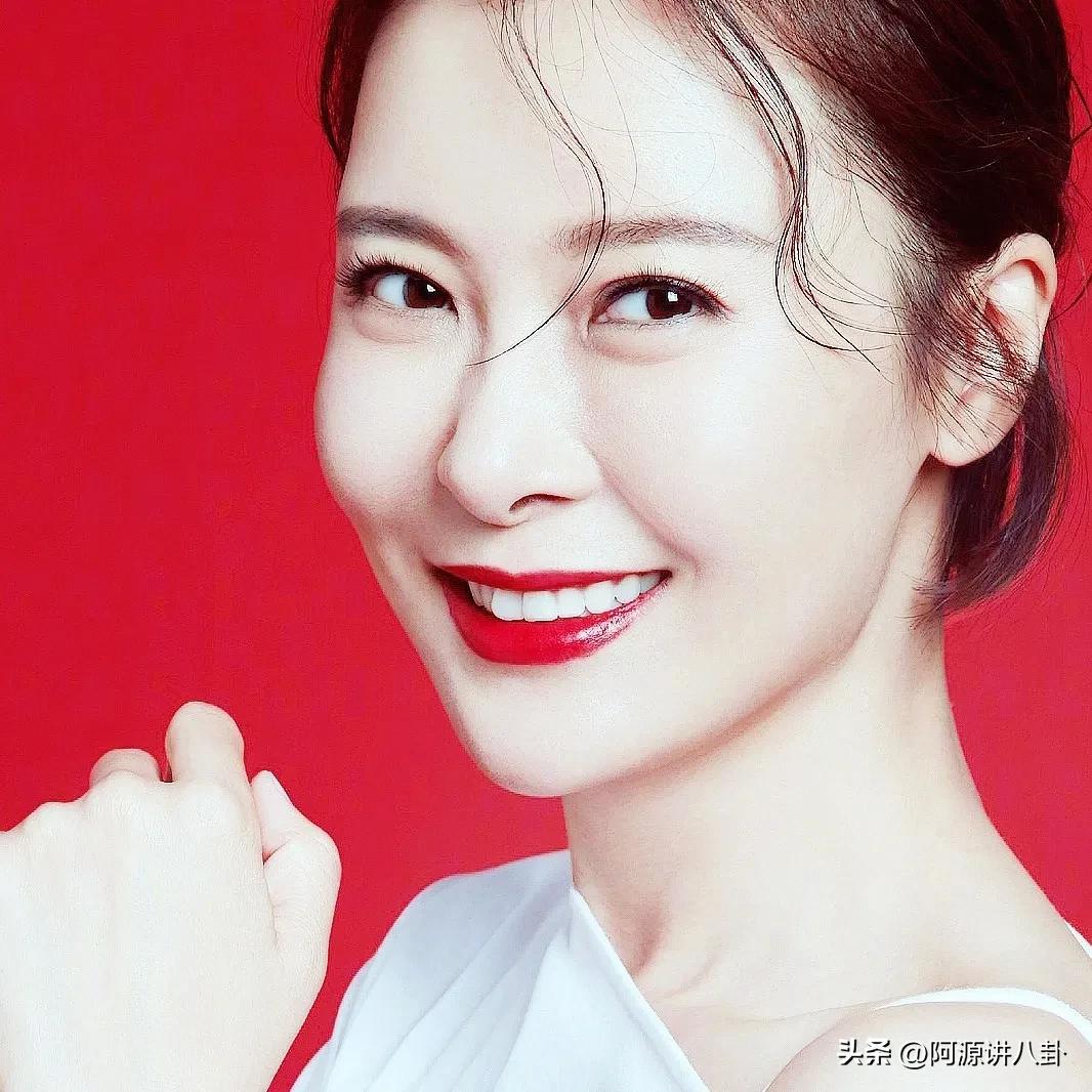 "Prince of Climbing Bed" Li Yapeng: From the dragon to the first-line ...