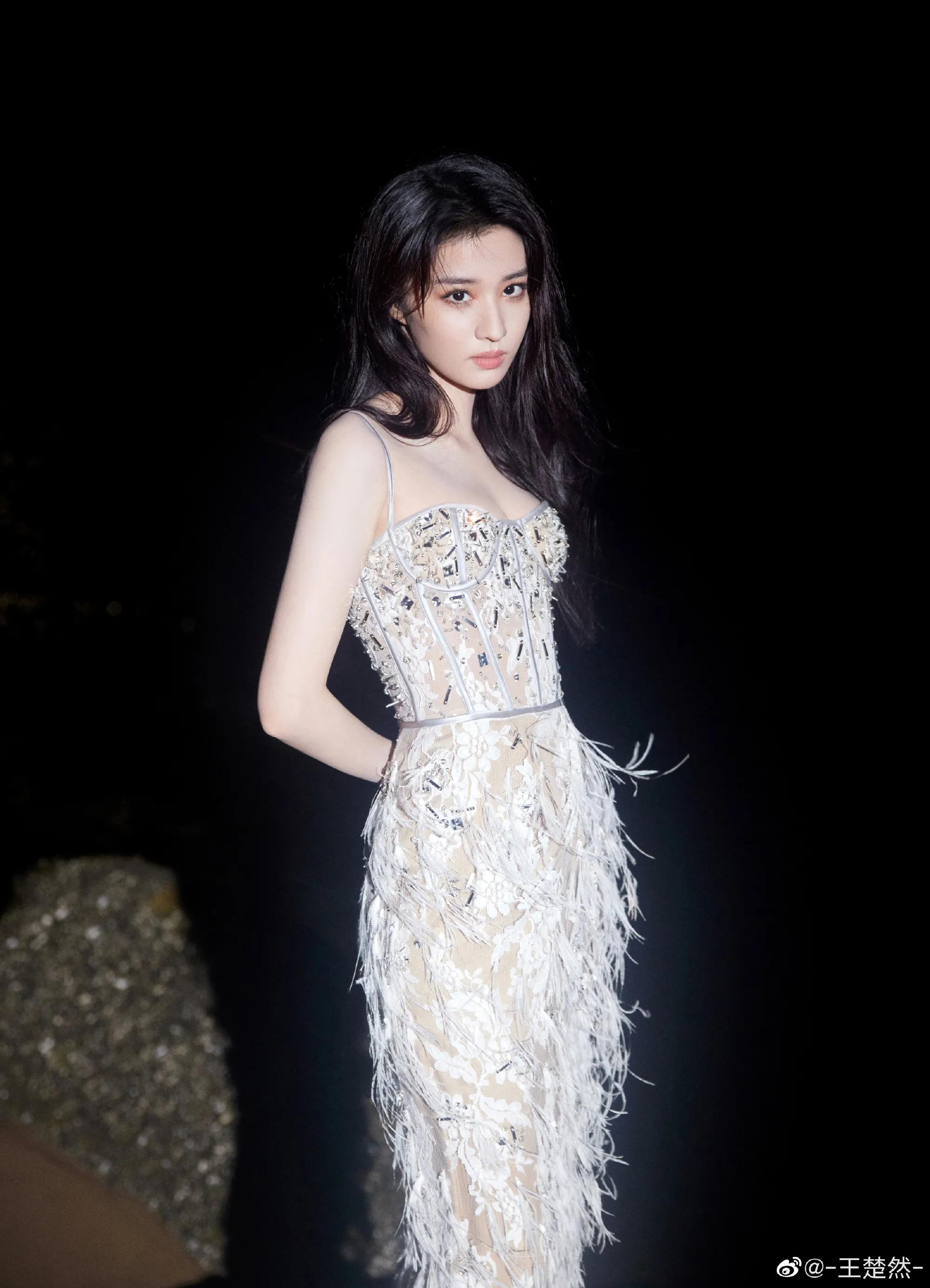 Wang Churan Golden Rooster Award Phi Xing Catch the Sea Dreamy Mermaid ...
