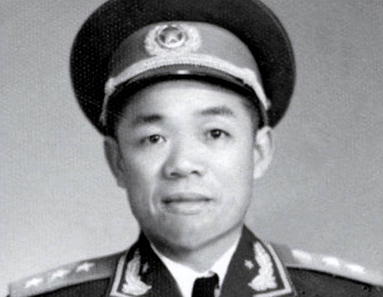 Secretary Lin Biao, who was imprisoned for 10 years after September ...